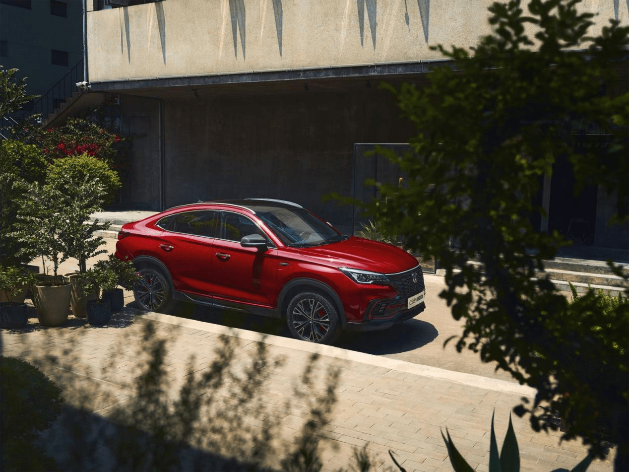 2023款CS85COUPE上市：为幸福加码 活出新姿态_搜狐汽车_搜狐网