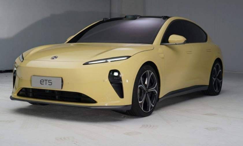 试驾了蔚来ET5，瞬间觉得极氪001是真的香_搜狐汽车_搜狐网