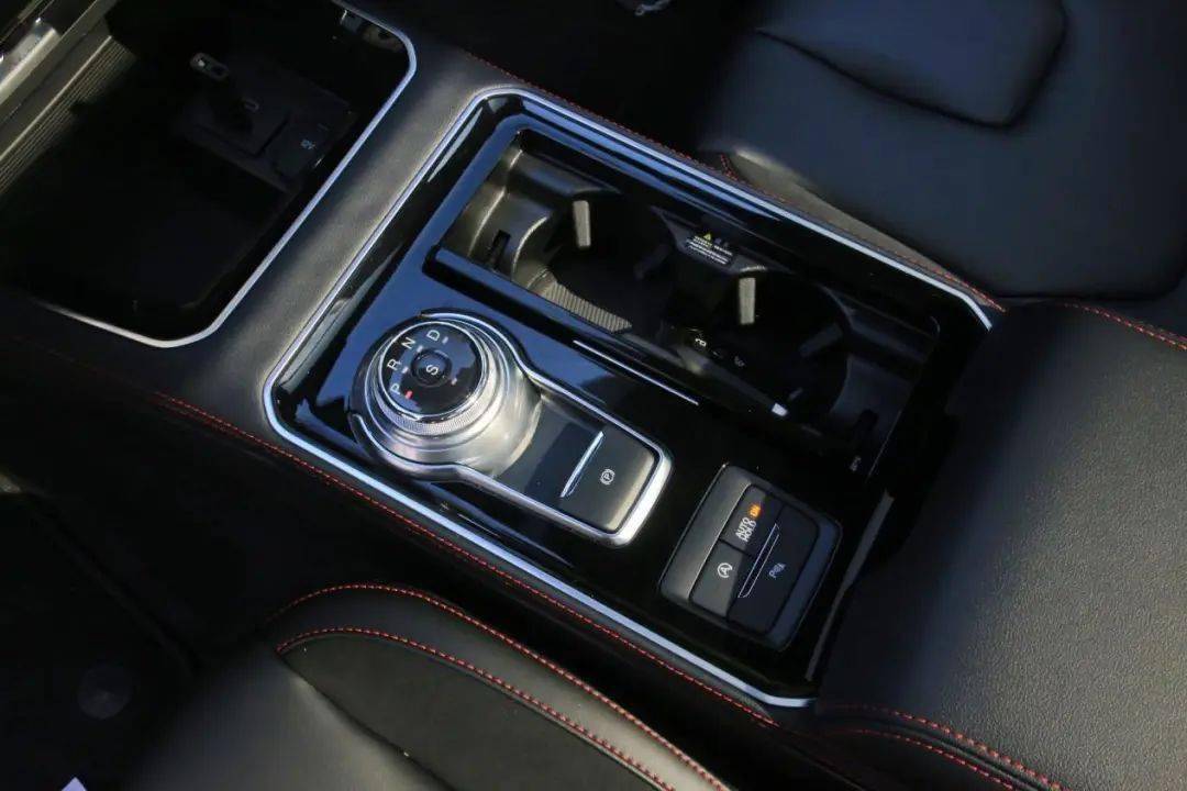 2.0T+9AT！合资大7座，配置用料超高，隔音好油耗低，才20万不到！_搜狐汽车_搜狐网