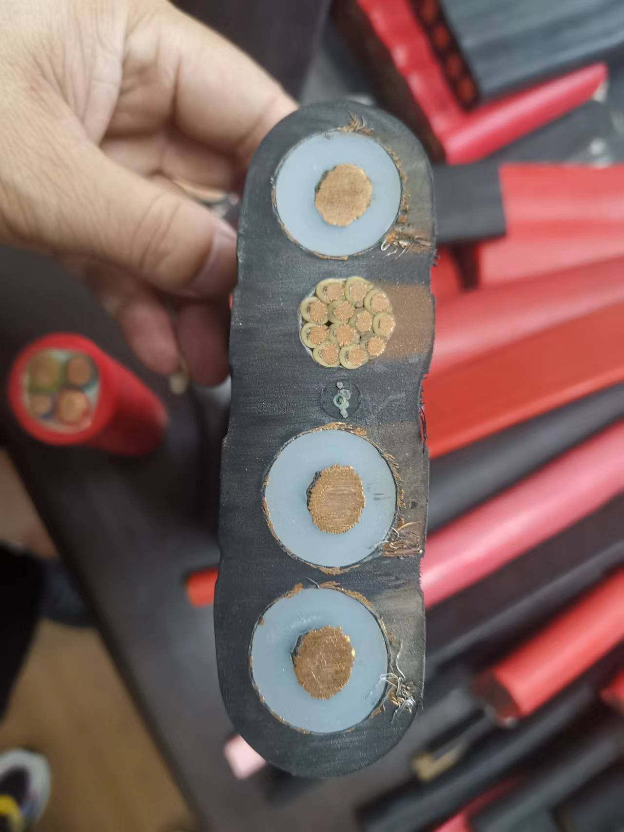 斗轮机卷筒高压扁电缆型号YJGCFPB，GKFB有哪几种电压6KV,10KV_搜狐汽车_搜狐网