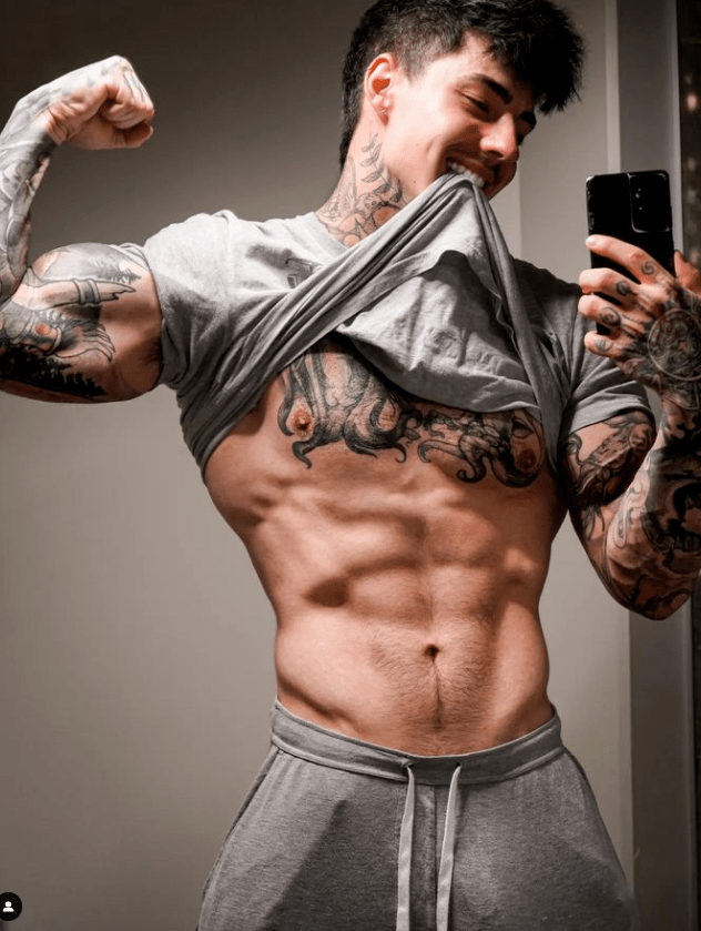 完美翘臀大包肌肉男,尺度太大只能切掉!jake Andrich