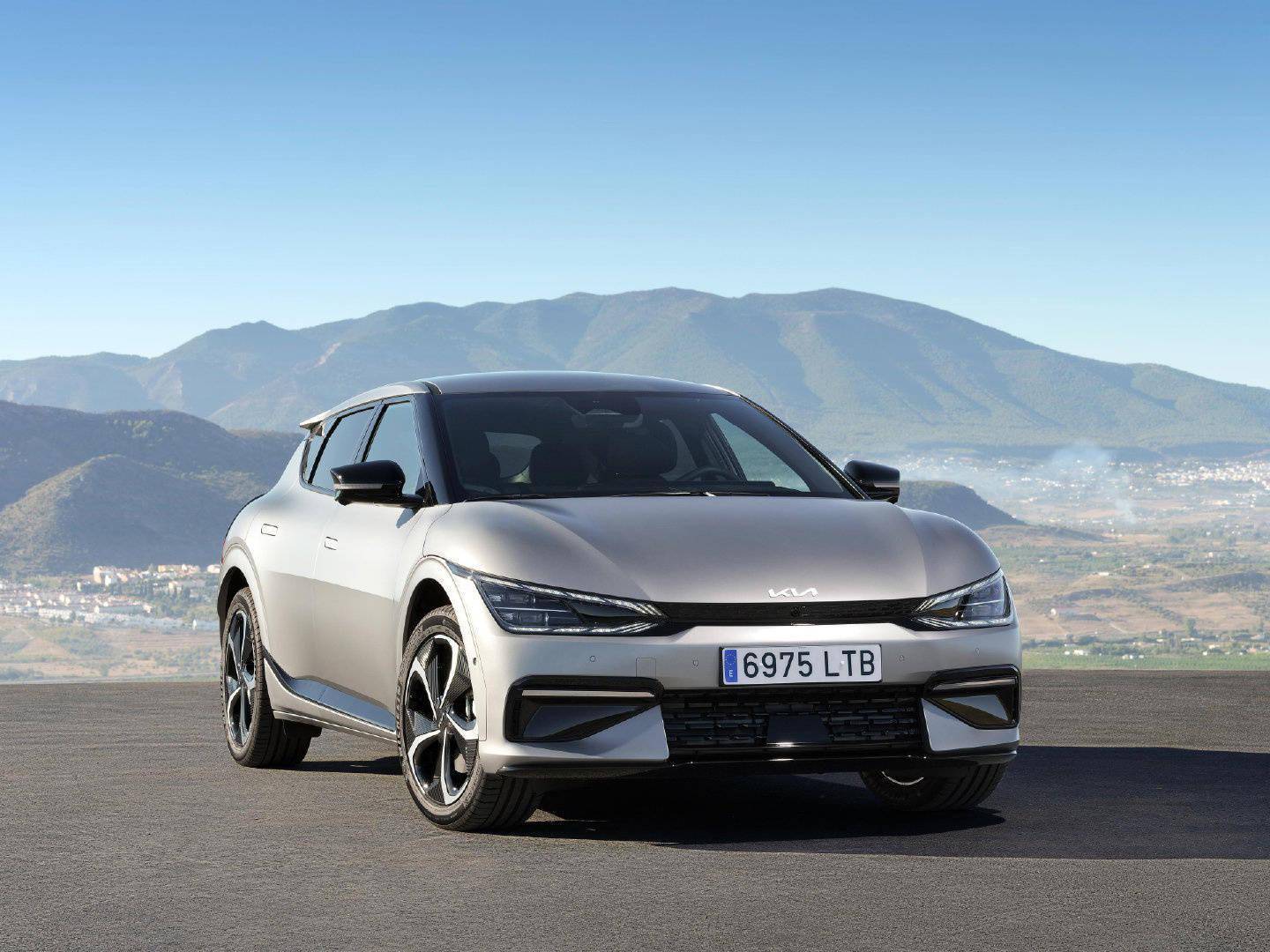 起亚 EV6 将于明年在国内上市，未来 5 年推出 6 款全新纯电车型_搜狐汽车_搜狐网