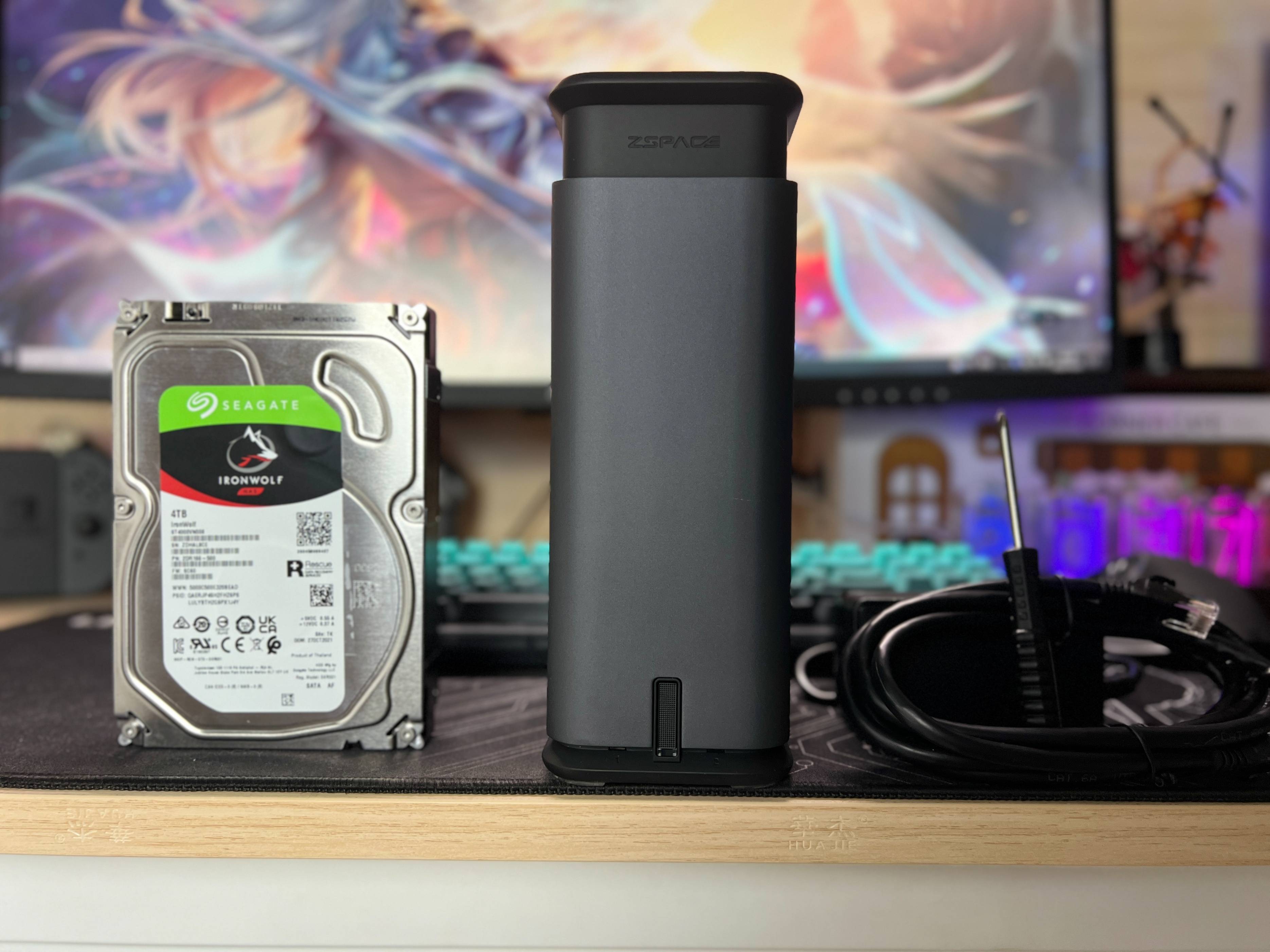 轻量级NAS二盘位，极空间Q2、绿联DH2600、联想T2，谁是Top1？_造型_产品_硬盘