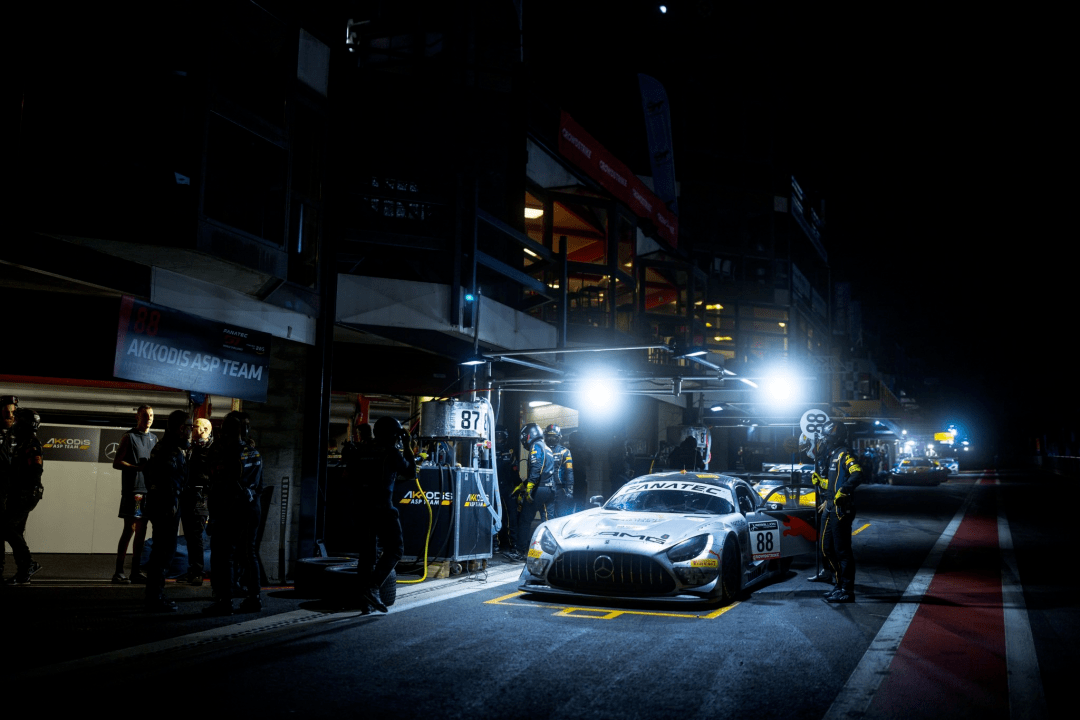 【淘车作业】磅礴自吸大V8，507匹高歌曲终人未散——二手 AMG C63_搜狐汽车_搜狐网