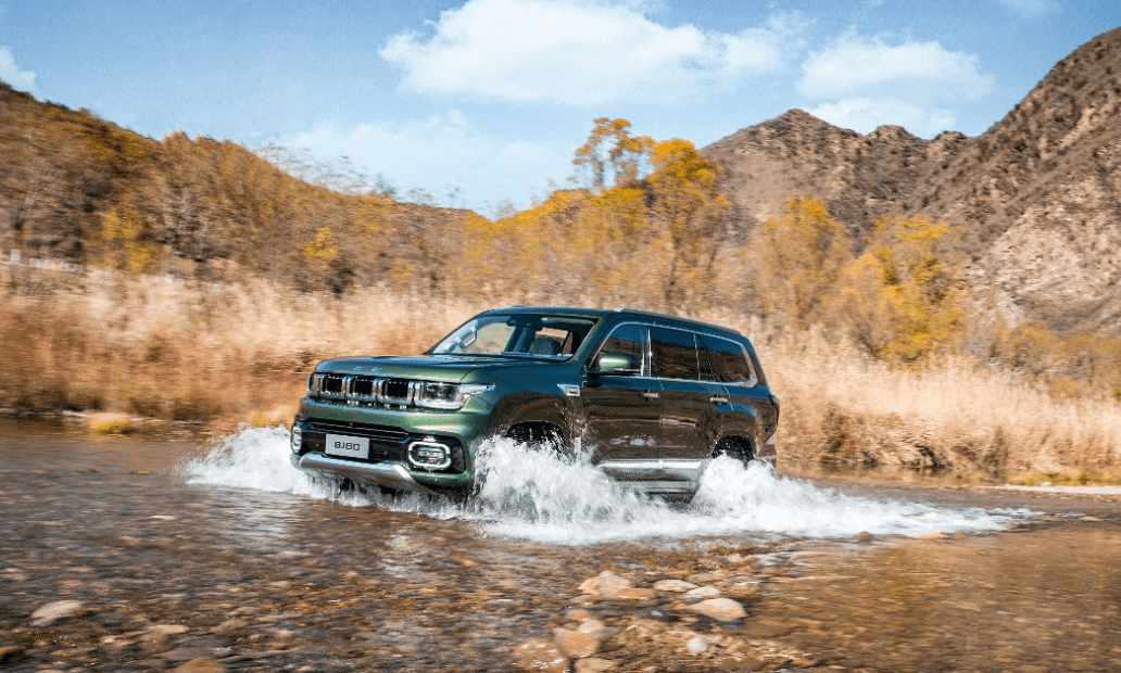 BJ60只看三件事：越野、豪华、坦克_搜狐汽车_搜狐网