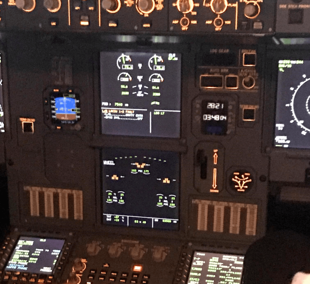 LGCIU 1+2 FAULT，还有起落架指示吗？_传感器_触发_情况