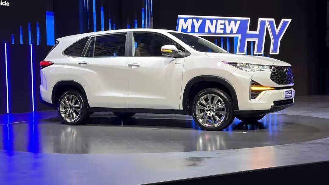 预售15万，丰田版“GL6”亮相，配置优于国产传祺M6，2.0混动+CVT_搜狐汽车_搜狐网