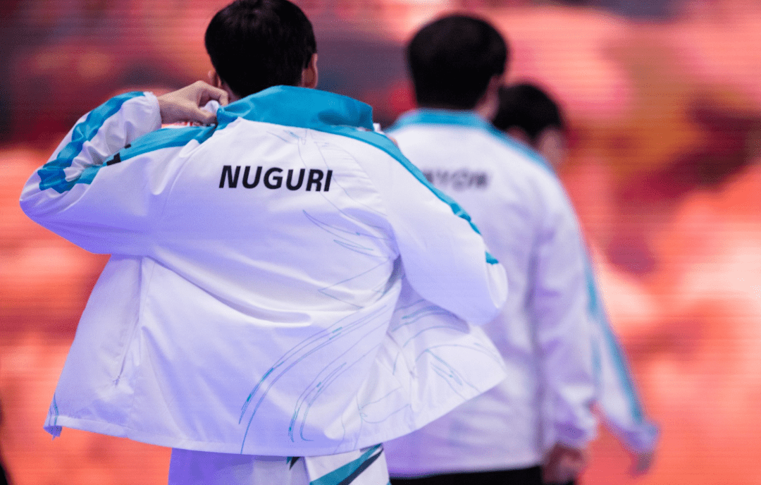 S10冠军上单Nuguri决定退役！到底是谁毁了他？_赛季_全球_总决赛