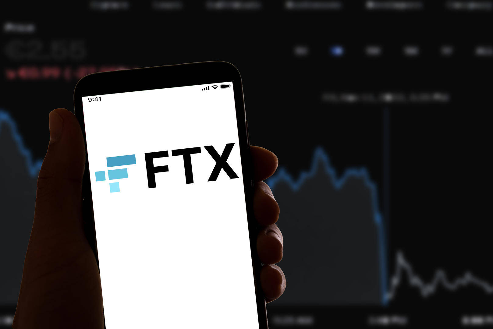 破产后首次露面，加密货币平台FTX创始人否认转移资金，身价一度高达265亿美元_山姆·班克曼_公司_客户