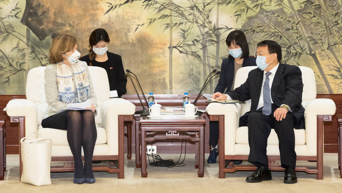 上海市市长龚正会见英国驻华大使吴若兰 发展 交流 合作