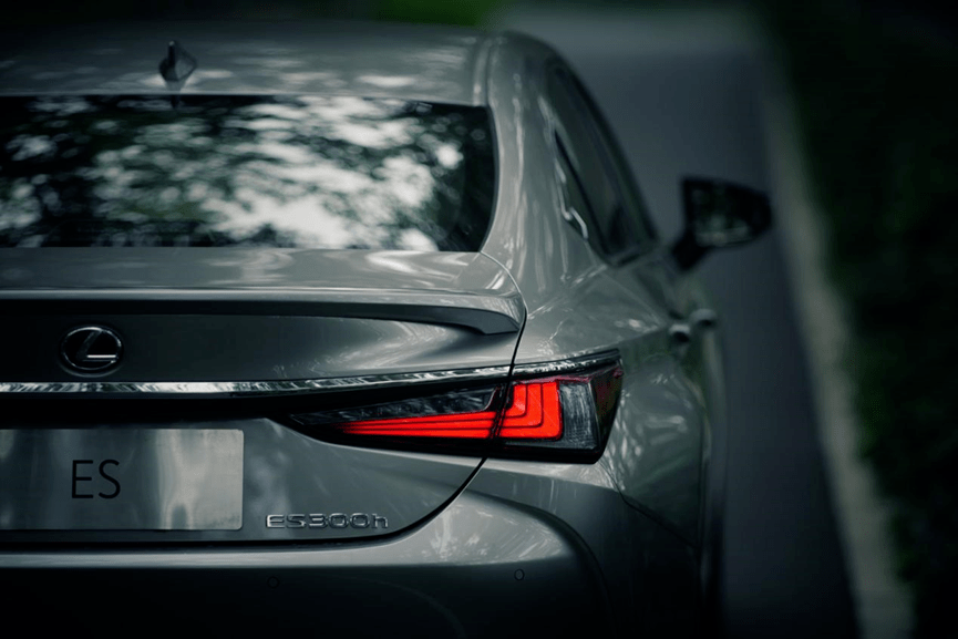 雷克萨斯ES300h | 豪华与优雅代名词_搜狐汽车_搜狐网