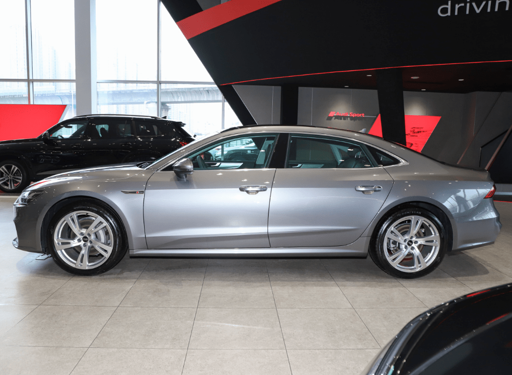 C级顶尖？50万的奔驰E级与A7L谁更好_搜狐汽车_搜狐网