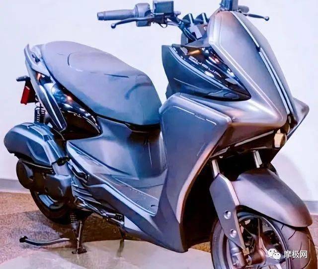 雅马哈SMAX2.0路试谍照曝光_搜狐汽车_搜狐网