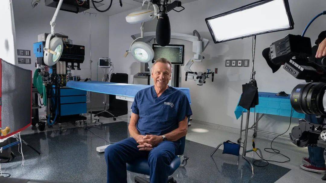 从气脑造影、机器人到永生畅想 | 医生访谈_大脑_患者_治疗