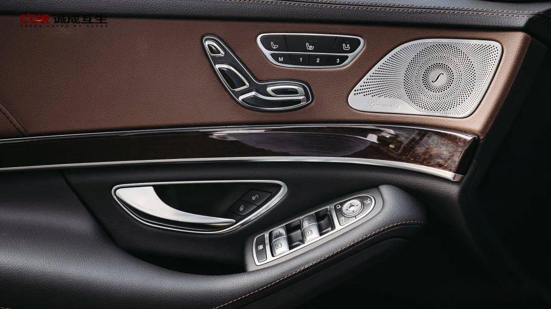 豪华D级轿车，开上它想低调都难，仅60多万，太值了！【奔驰S级 S320L 臻藏版】_搜狐汽车_搜狐网