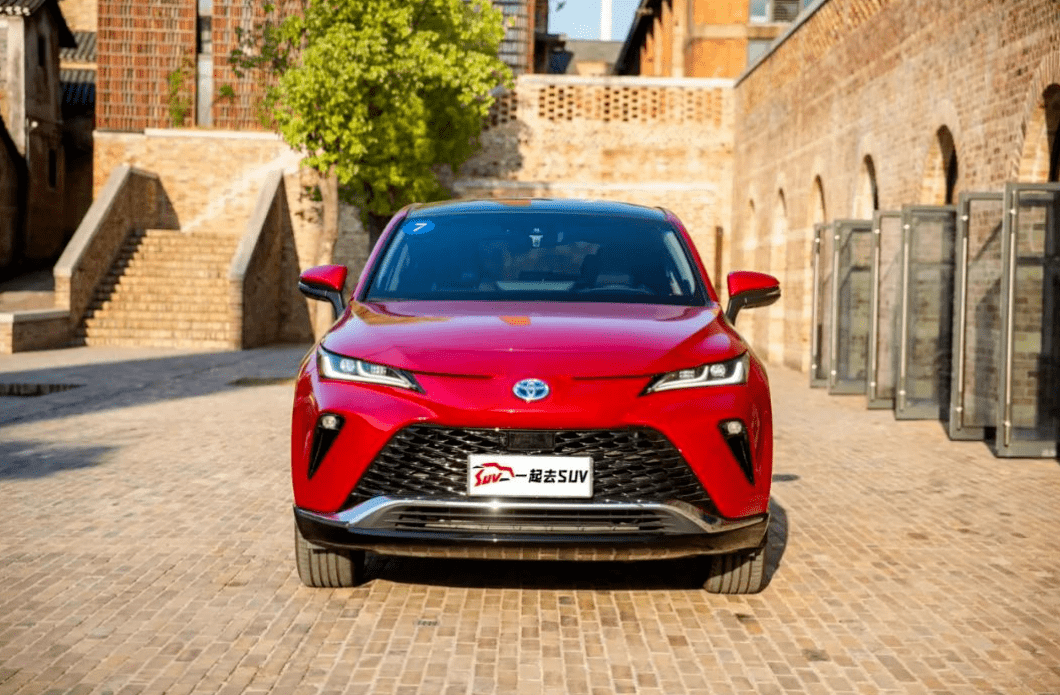 王者级空间！2.0T+9AT，272马力，大5座可躺平，家用天花板！_搜狐汽车_搜狐网