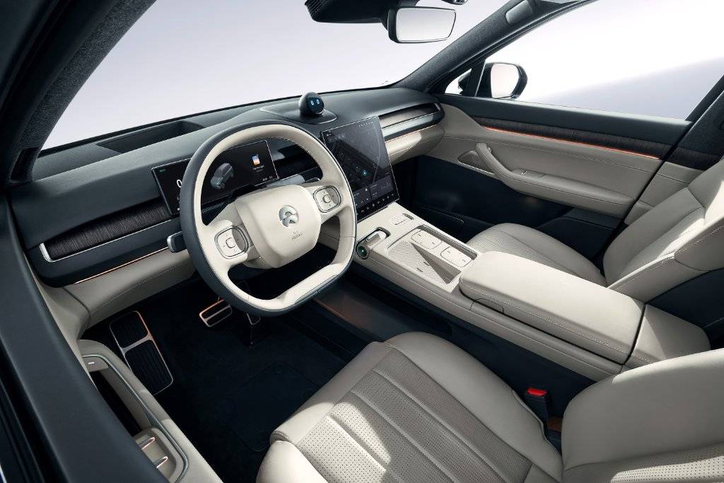 “叫板”雷克萨斯，蔚来站稳高端市场？_搜狐汽车_搜狐网