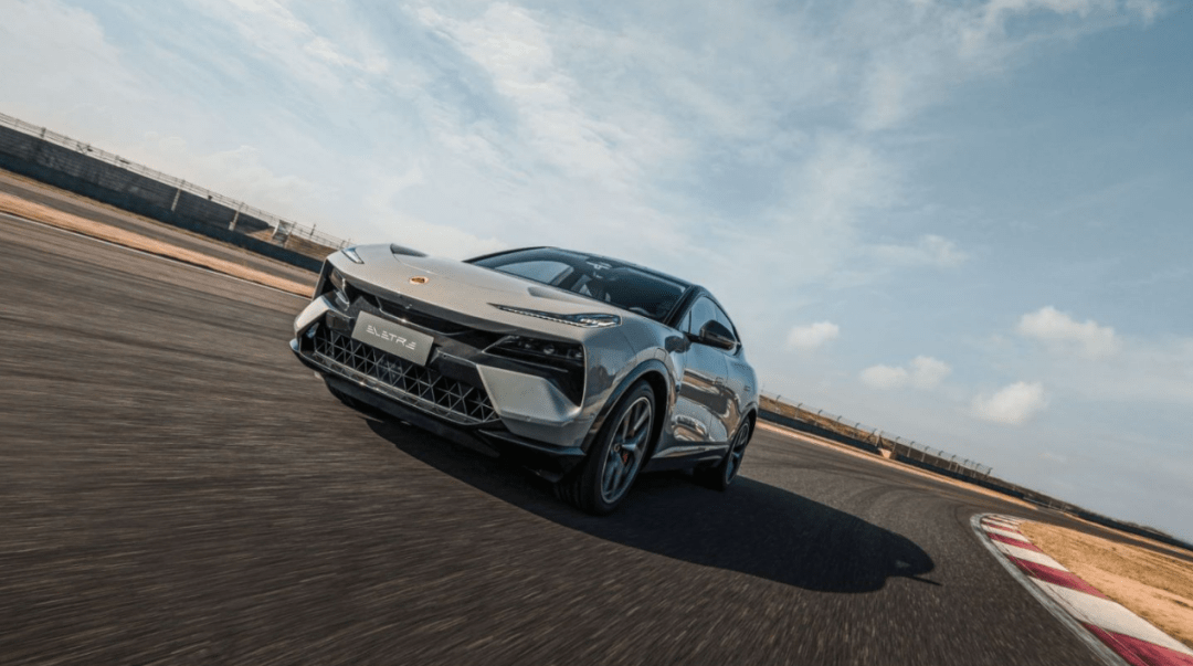 2.95秒破百，10活塞刹车，这是路特斯Eletre自称超跑SUV的底气_搜狐汽车_搜狐网