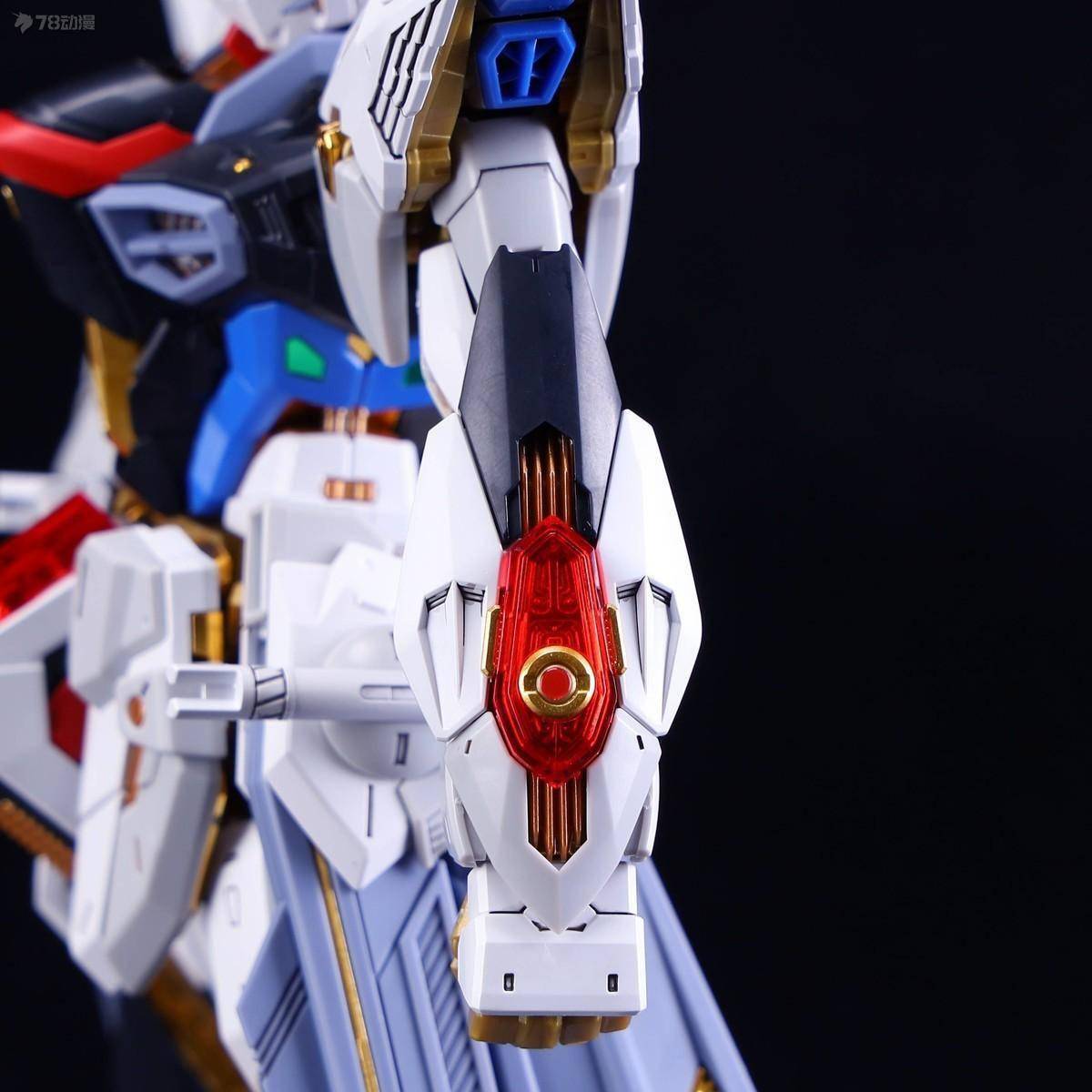 78官测：MG MGEX 强袭自由高达_细节_骨架_金色