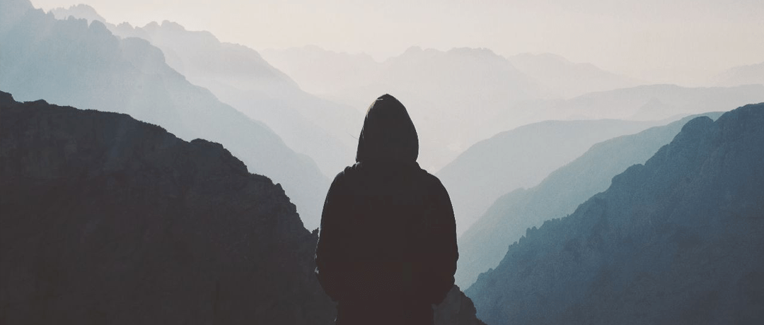 孤独才是人生的常态,熬过去就好一个人时间小城