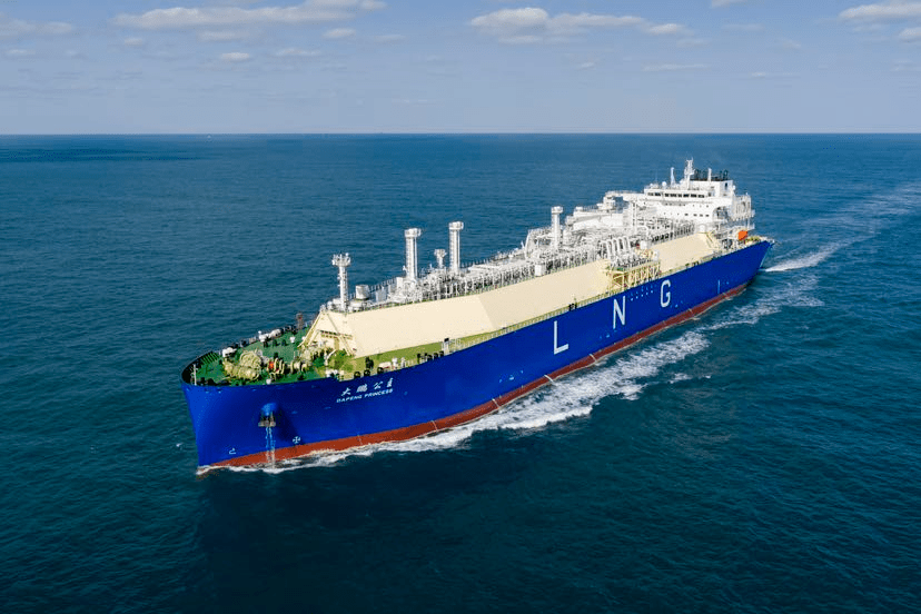 全球最大！交付了！_沪东_大鹏_中华