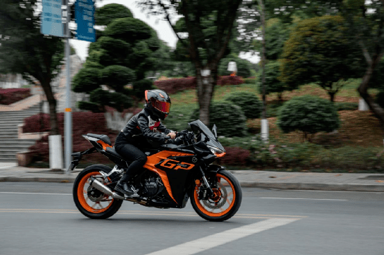 实力被低估了的运动健将——元图GP325试驾感受_搜狐汽车_搜狐网