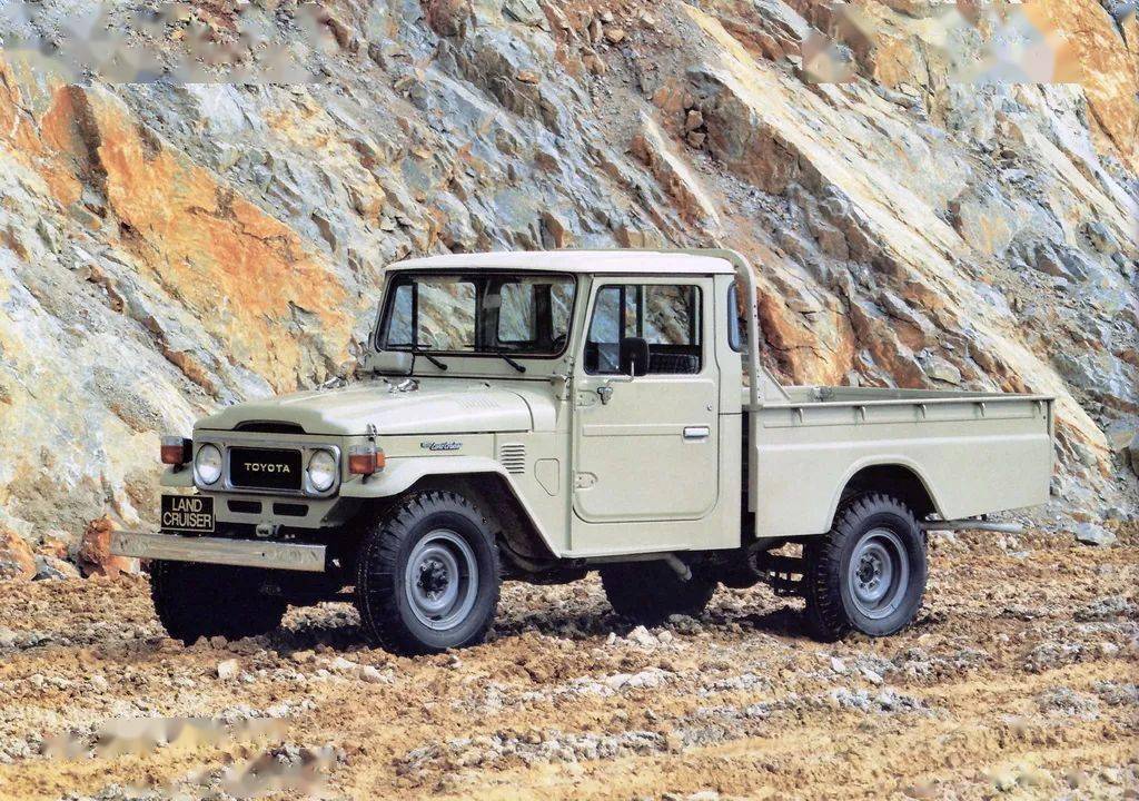 能上山下海，还能带点货，京商1/18丰田LC40 Pickup模型试玩_搜狐汽车_搜狐网