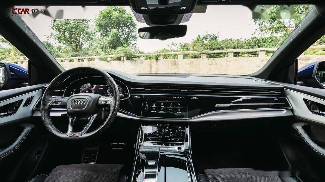 (最新到店)与宾利/兰博基尼同平台，3.0T+V6，不到60万！【奥迪Q8 55TFSI 臻选动感型】_搜狐汽车_搜狐网