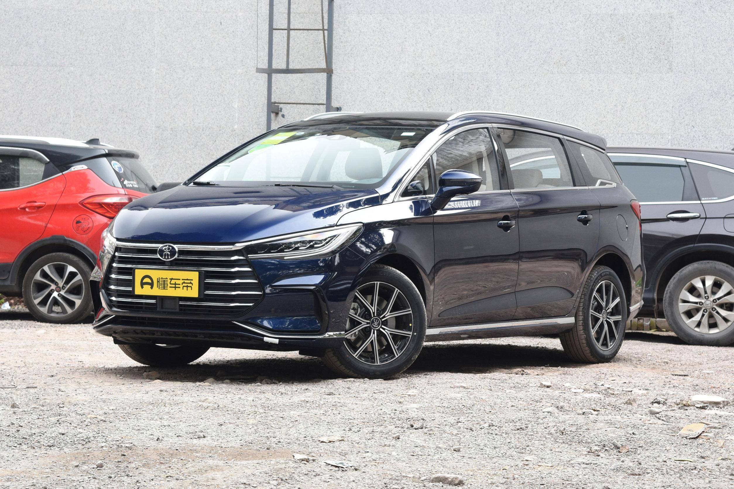 比亚迪宋MAX DM-i：售14.78万起，提供6座/7座，值不值得购买？_搜狐汽车_搜狐网