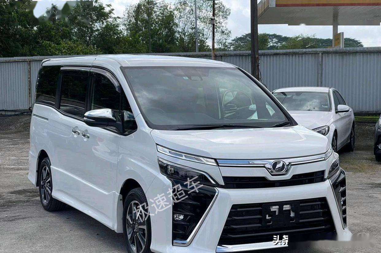 丰田“放大招”，海外落地约16万，7座+侧滑门，取名VOXY，真帅气_搜狐汽车_搜狐网