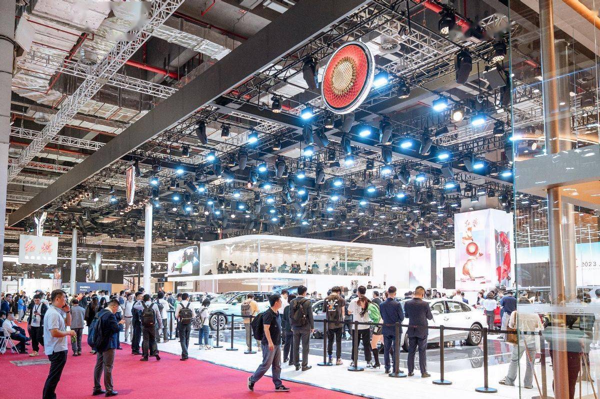 上海车展探馆：全新红旗L5、红旗H6、红旗E001等全新产品亮相_搜狐汽车_搜狐网