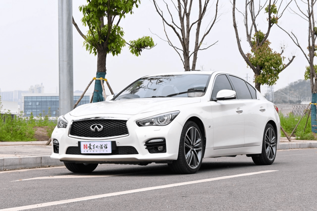 【路试笔记】实力不一般，实惠看得见——二手顶配Q50_搜狐汽车_搜狐网