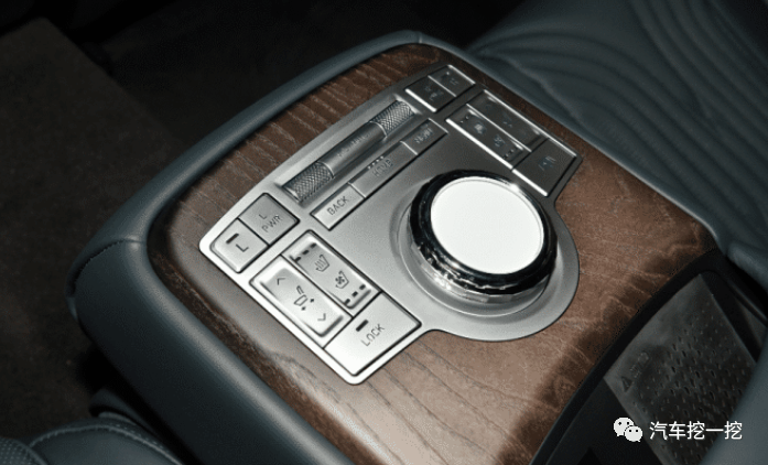 最亲民的轿跑，比宝马3系便宜，比奥迪A6L高级，2.5T榨出304马力_搜狐汽车_搜狐网