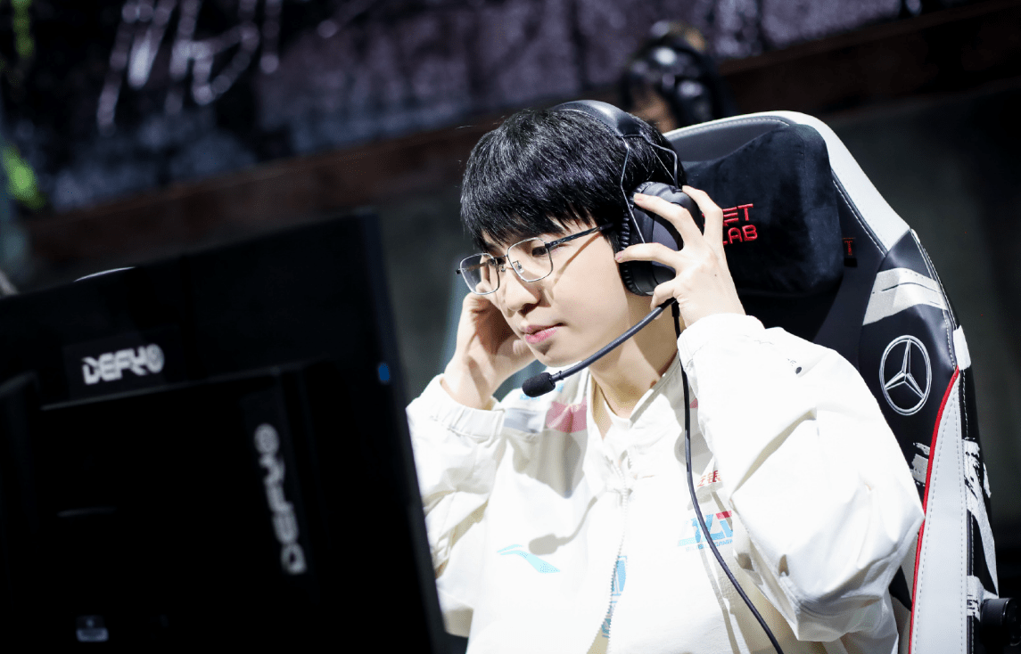 来自神的肯定？Uzi：目前看起来Ruler在LPL没什么对手_比赛_选手_Elk