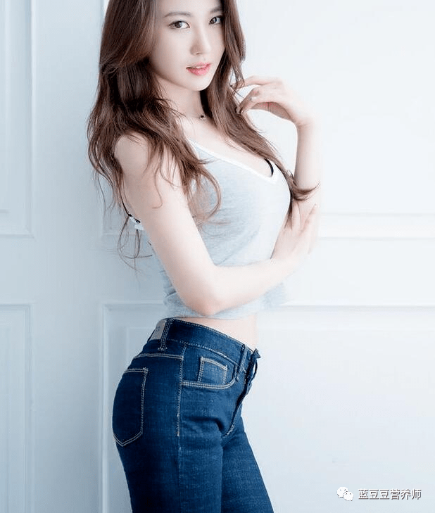 无论男女,早上起床坚持3个习惯,减肥又美颜!代谢运动营养