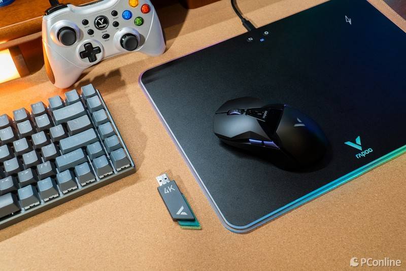 全新升级的4K屏显“超跑”，雷柏VT950Pro无线游戏鼠标评测_配置_滚轮_支持