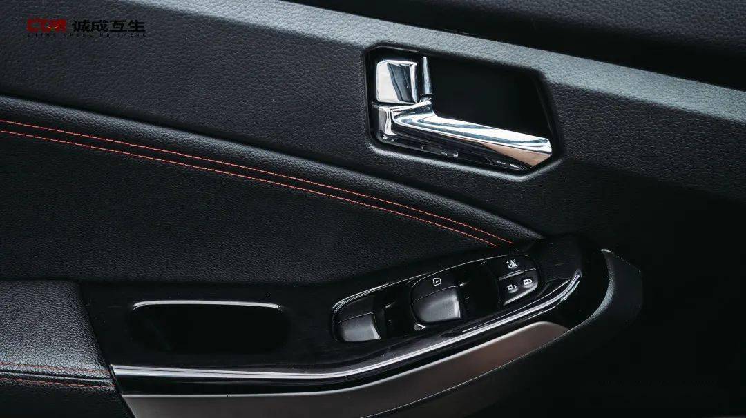 一辆生活感超强的SUV，5万多！【启辰T70 2.0L CVT睿享版 国VI】_搜狐汽车_搜狐网