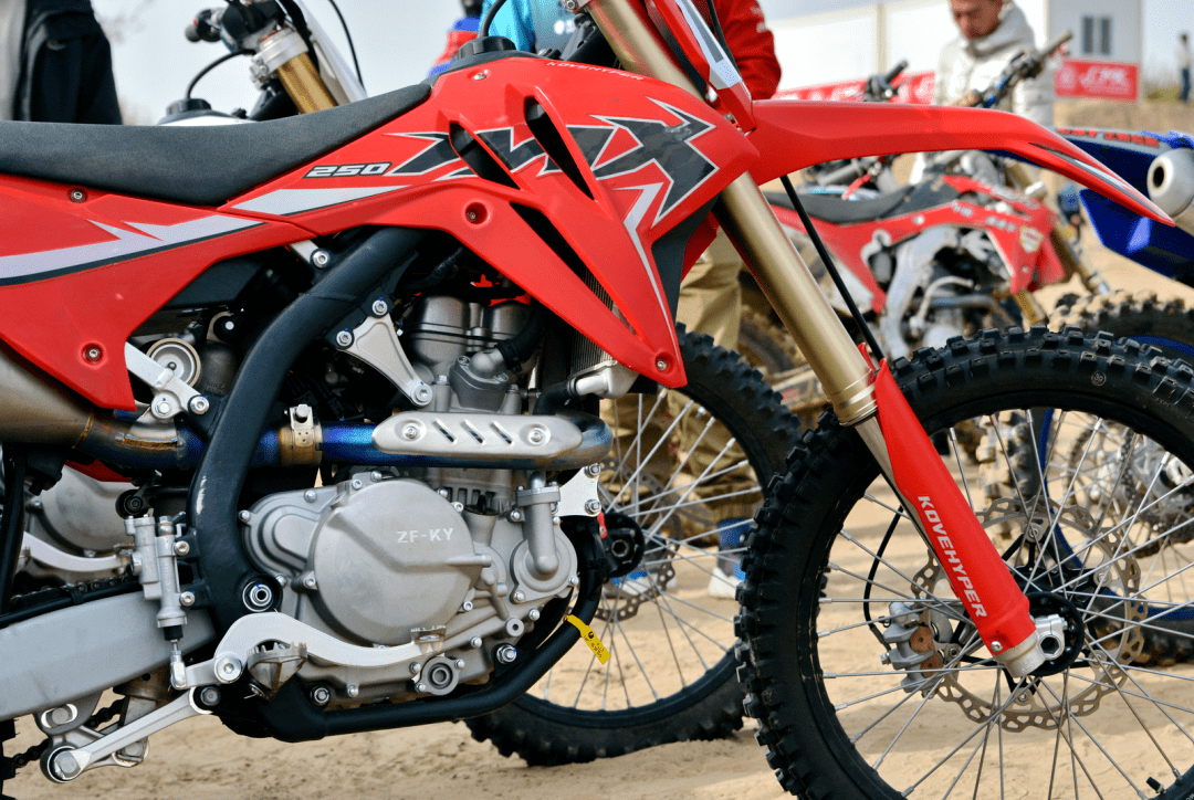 场地越野的新军：凯越 MX250 越野赛车_搜狐汽车_搜狐网