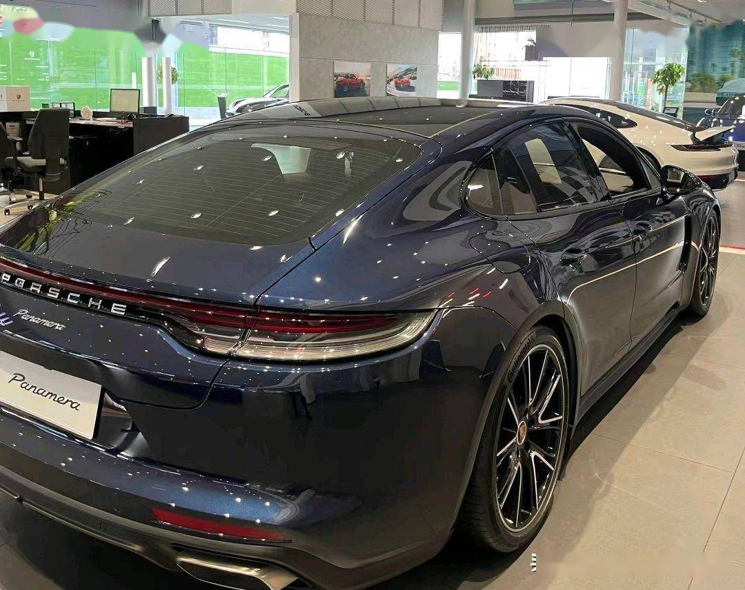 豪华轿跑的“旗舰”，保时捷帕拉梅拉新版本来了，内饰科技感十足_搜狐汽车_搜狐网