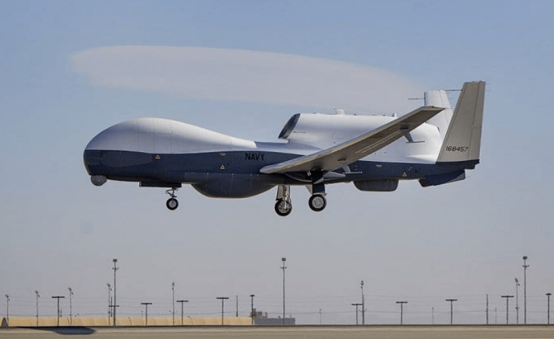 MQ-4C Triton无人机配备的AN/ZPY-3多功能有源相控阵雷达系统(MFAS)_侦察_海上巡逻机_能力