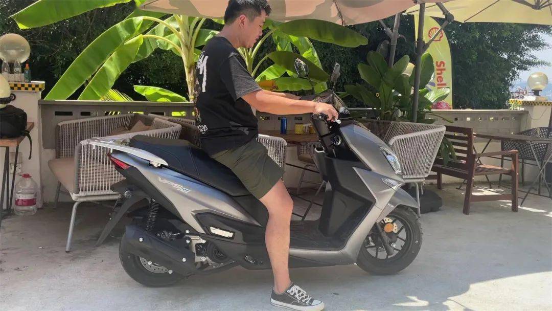 同级“最强”？！大阳VPS125极致版实测静态篇_搜狐汽车_搜狐网