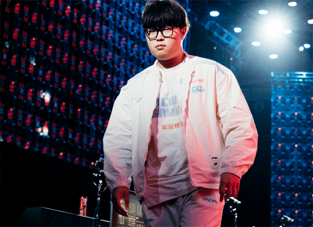 RNG队员换BLG头像力挺，EDG主播老岳：JDG可能是新的最强全华班_选手_世界_队伍