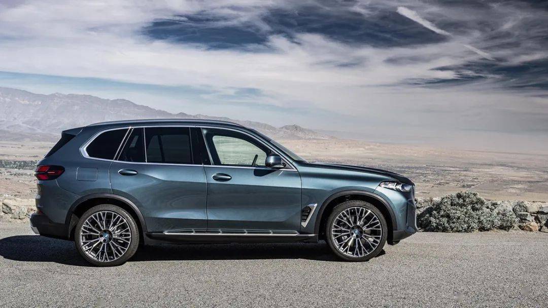 优惠9万，省出辆飞度！3.0T，5米中大型SUV，热门车型也打折_搜狐汽车_搜狐网