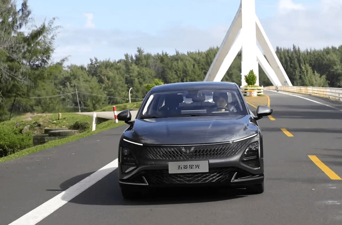 百公里油耗3.98L，0.228Cd超低风阻，试驾五菱星光，乐趣满满？_搜狐汽车_搜狐网
