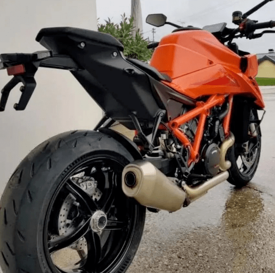 KTM新1390DUKE旗舰街车曝光..._搜狐汽车_搜狐网