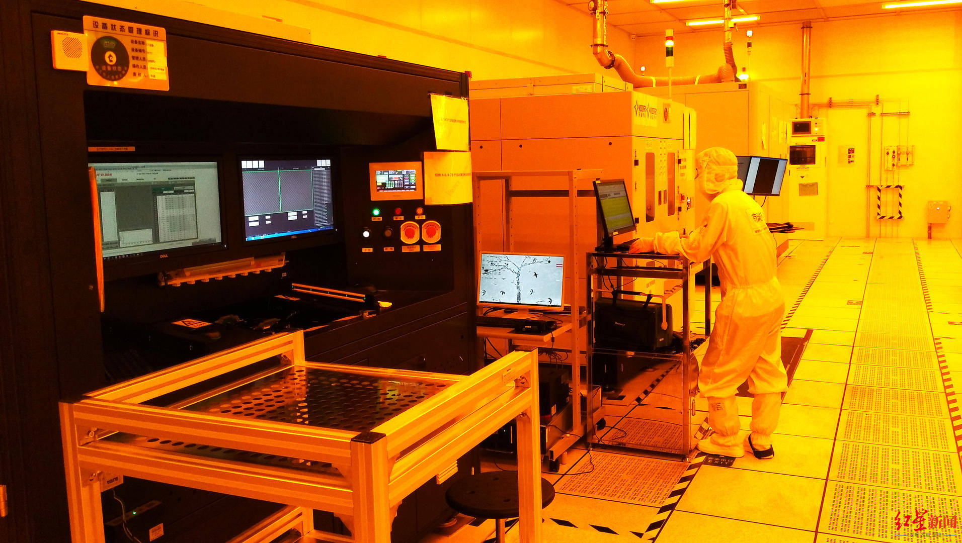 高质量发展成都行⑧｜全球首条TFT基Micro-LED生产线预计明年在蓉实现量产_显示_技术_企业