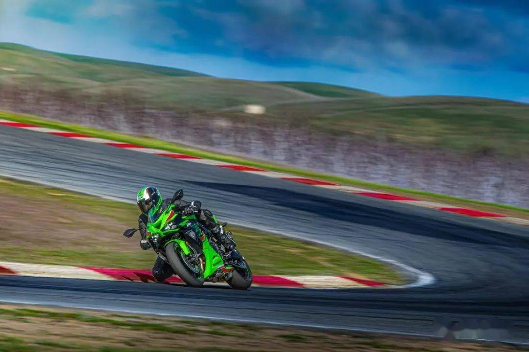 3C已过就等发布！川崎ZX-6R国内确定引进丨业界_搜狐汽车_搜狐网